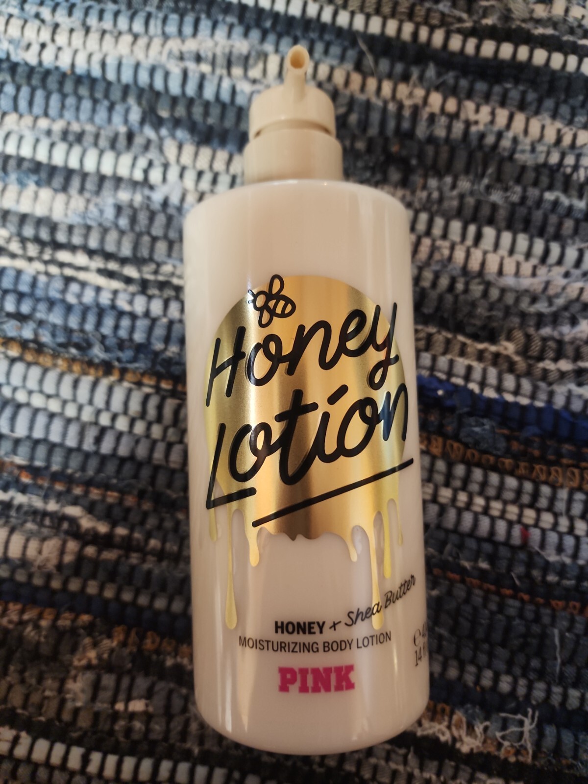 Victoria's Secret Pink Honey Lotion plus Shea butter moisturizing 14 FL ...