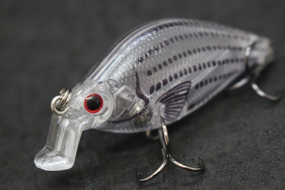 Crankbait Fishing Lures wLure 2 1/2 inch Slow Floating Jerkbait Tank ...