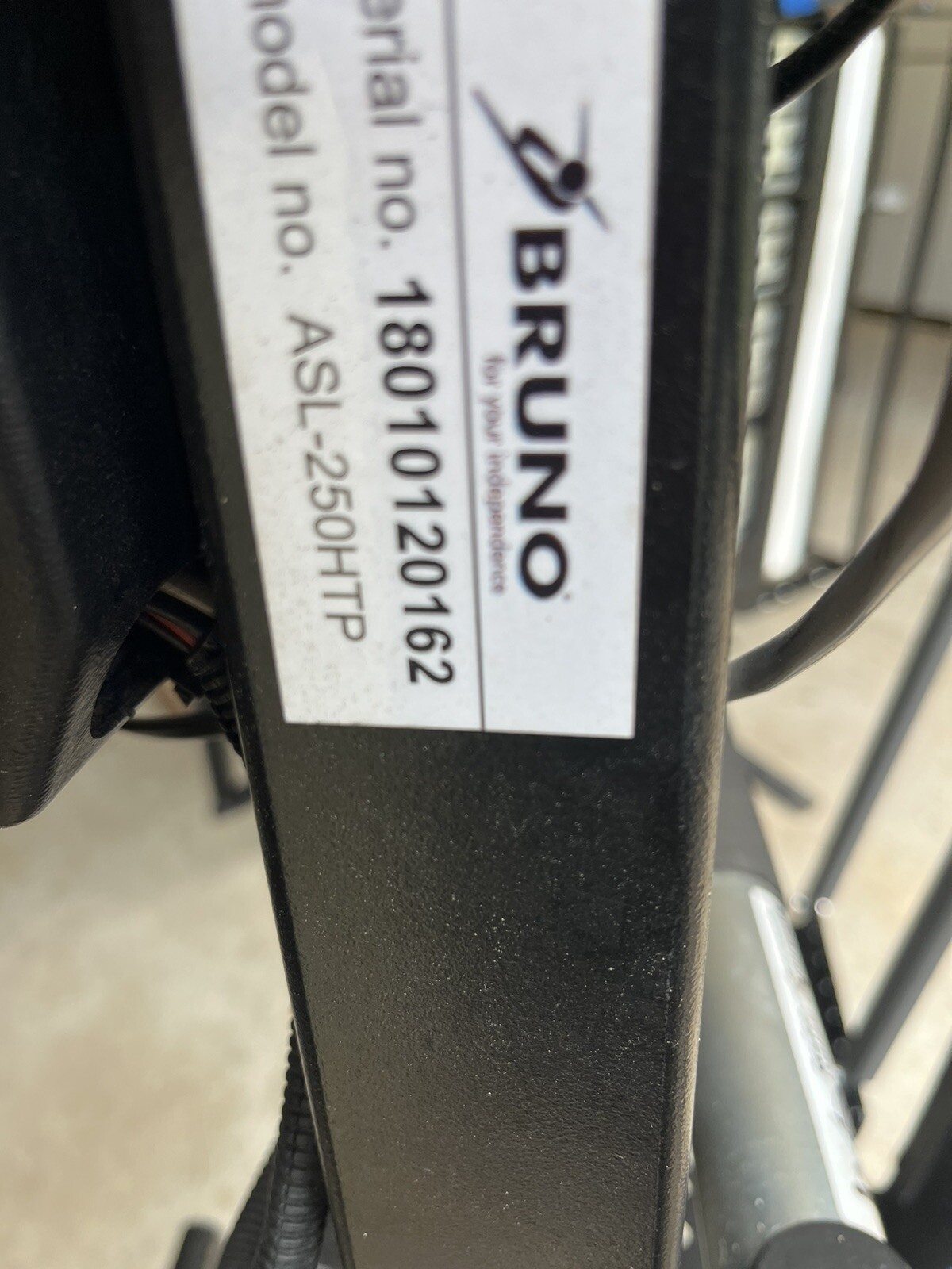 Bruno ASL-250! Swingaway. AND EXTENSION BAR! | eBay