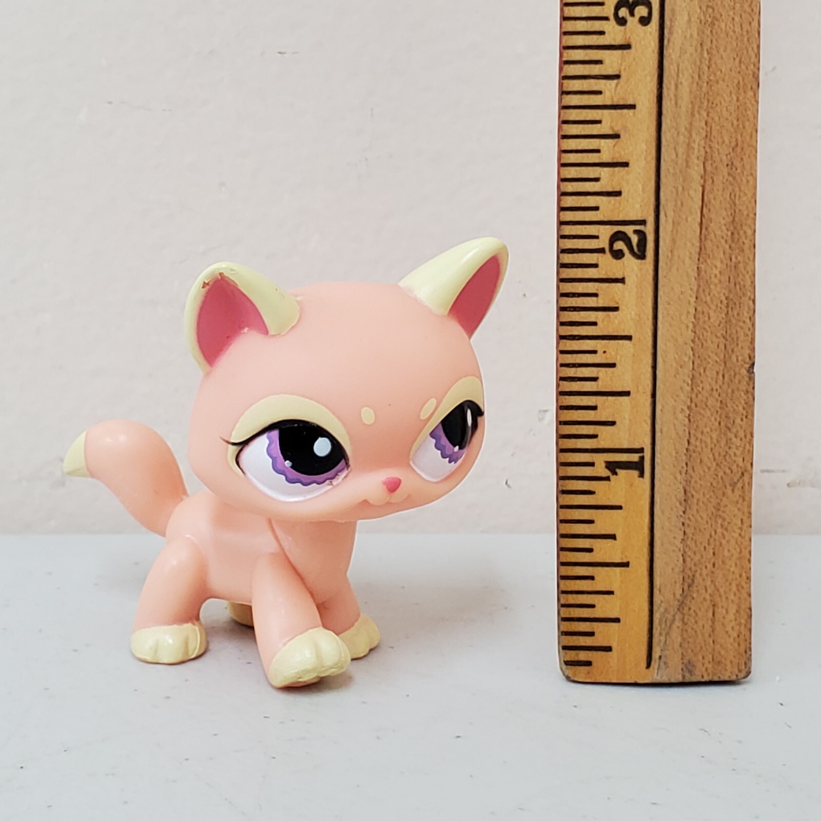 Littlest Pet Shop Cat #1265 Walking Peach Yellow Purple Nintendo ...