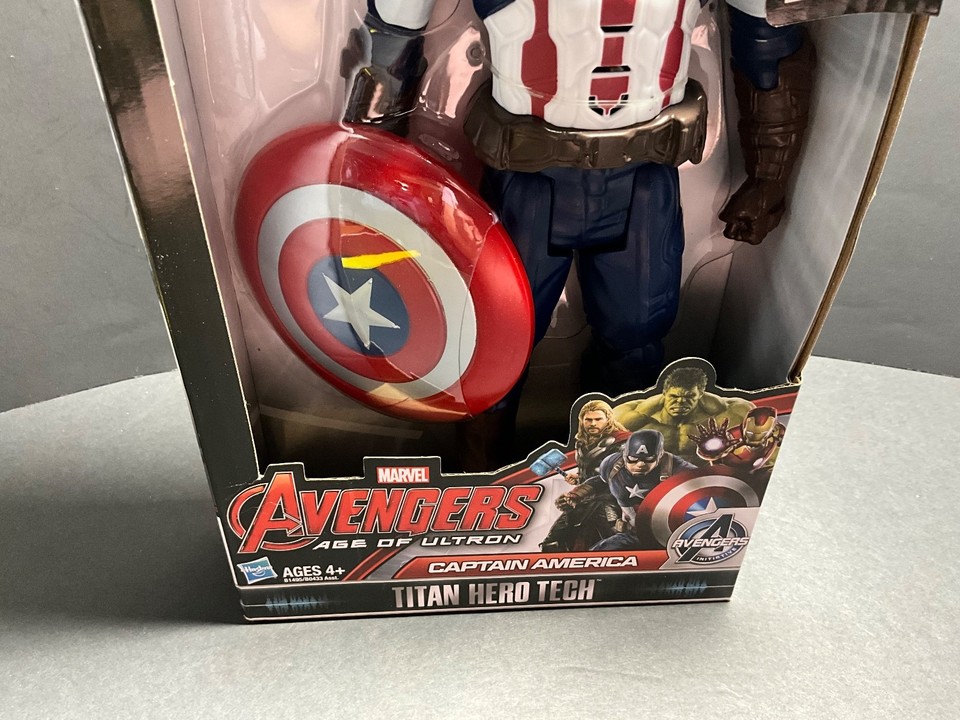 Marvel Avengers Electronic 2015 Captain America 12-Inch Action Figure ...