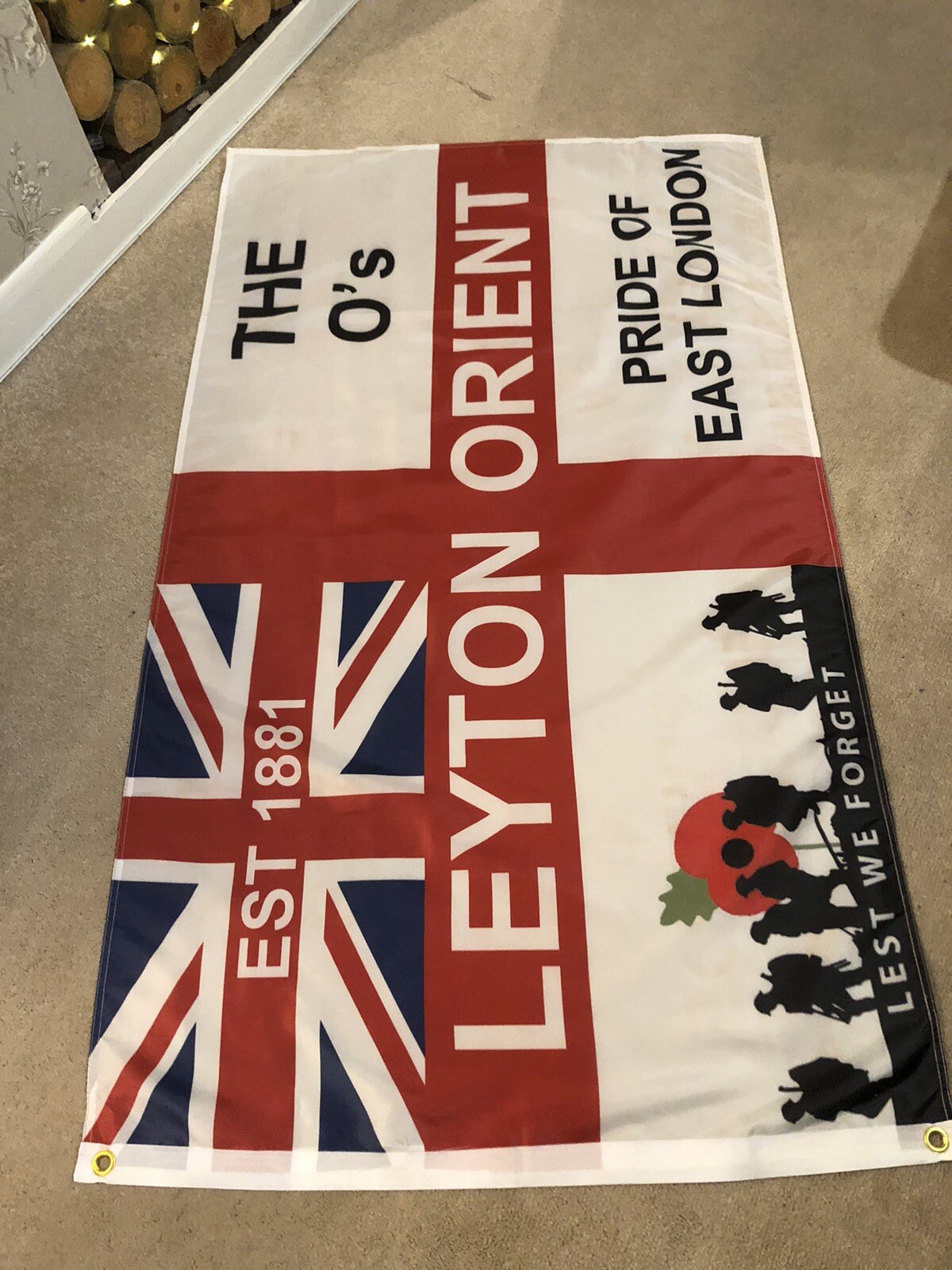 Leyton Orient FC Flag 5ft by 3ft - Leyton orient Football flag orient ...