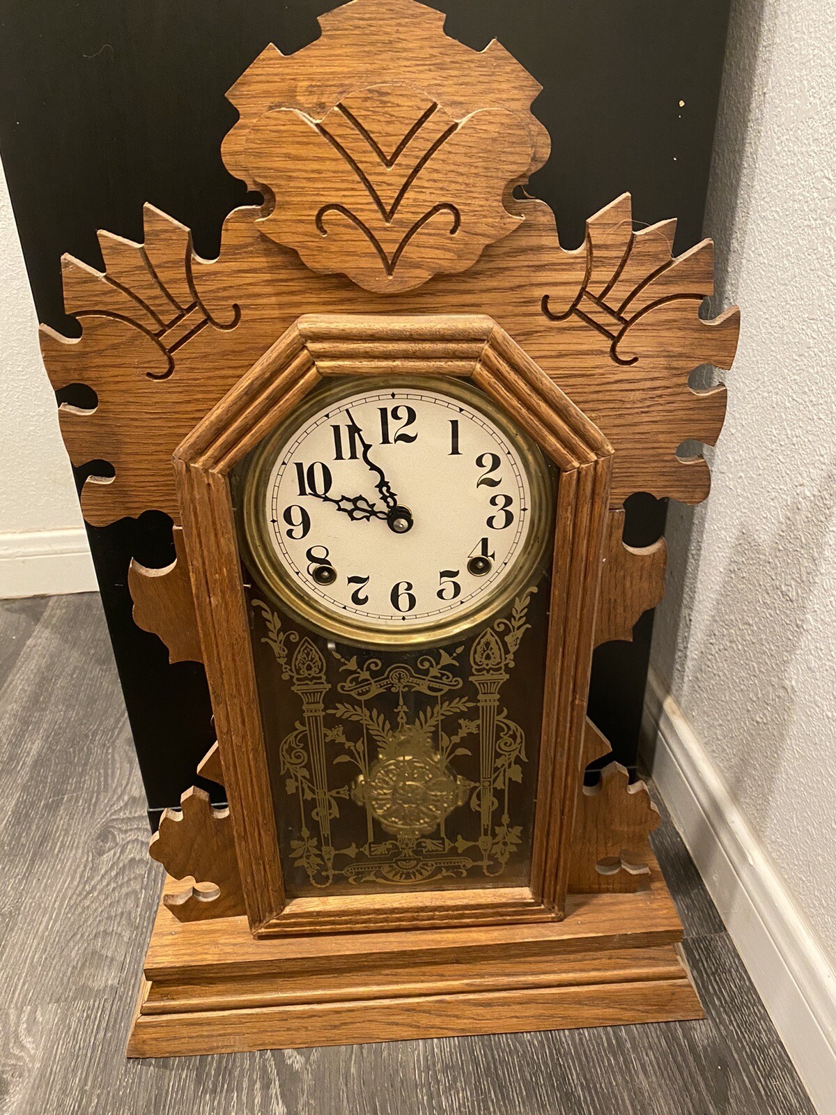 New Haven Wooden Gingerbread Mantle Clock 22” With Key Antique Works ...