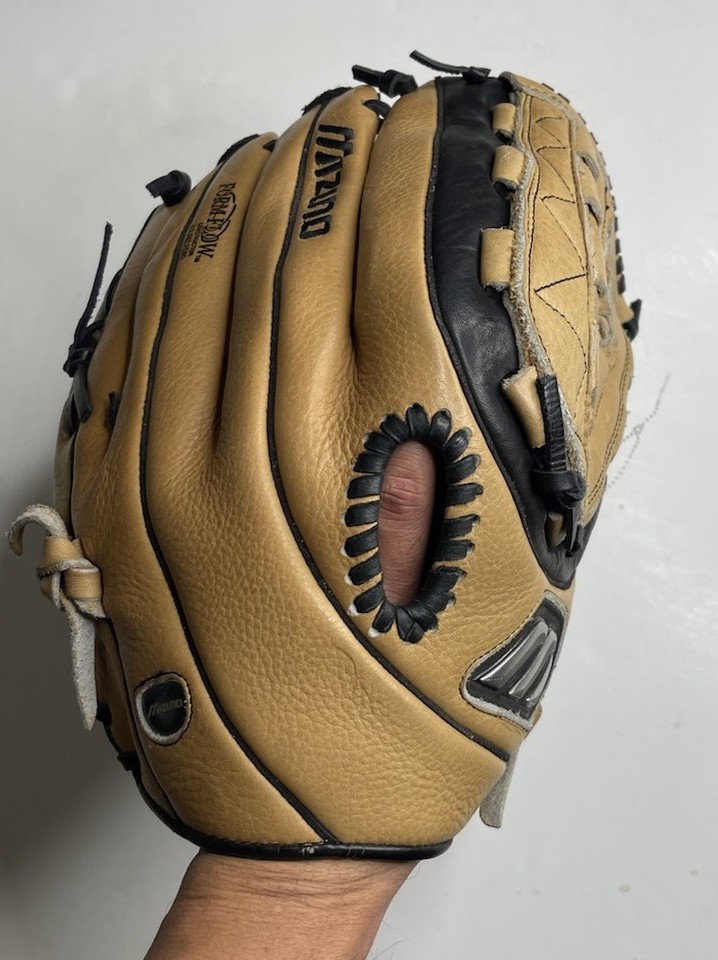 Mizuno GEV 1300 Evolution Series Softball Outfield Baseball 13” Brown ...