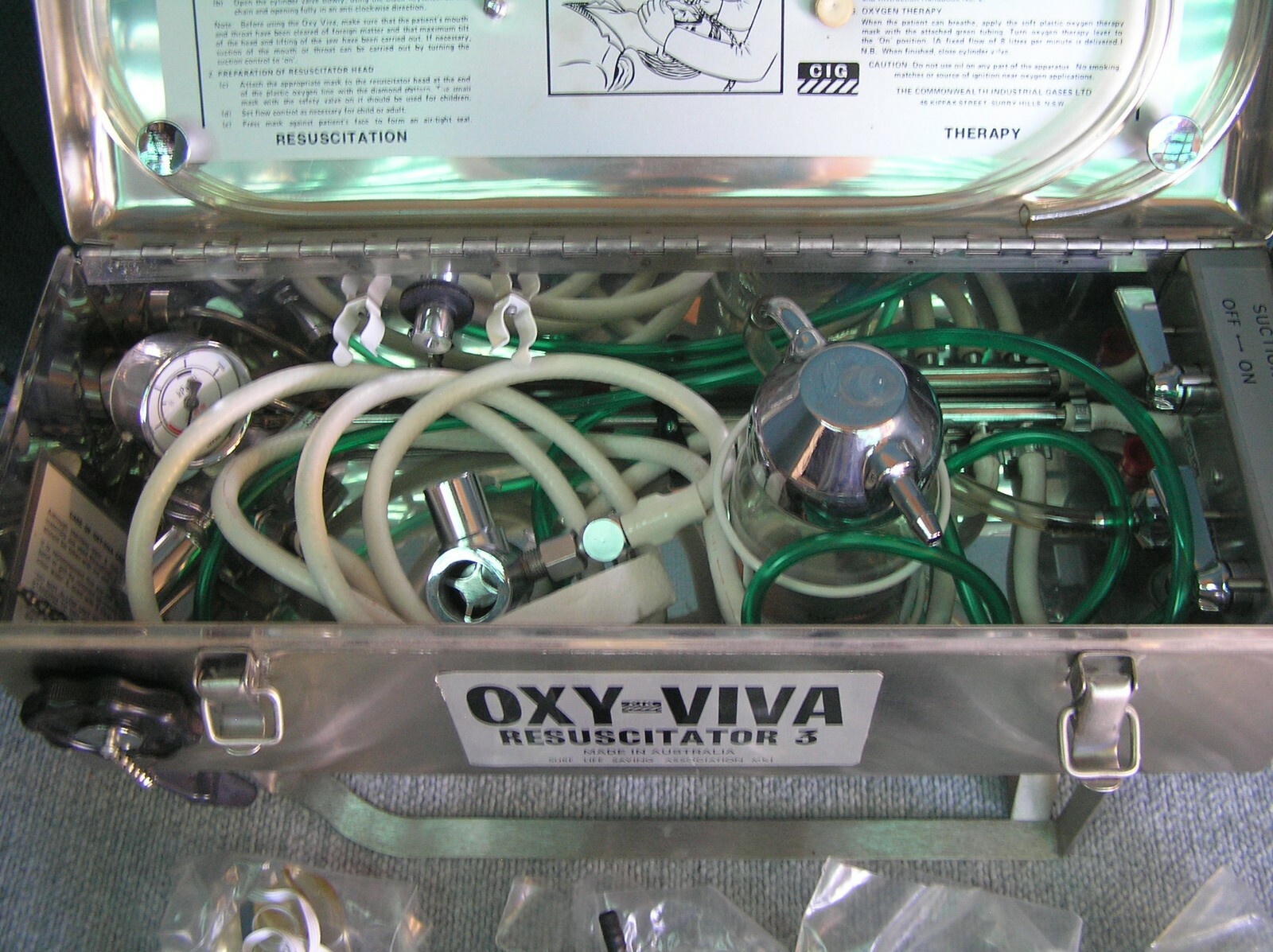 CIG OxyViva-3 Resuscitator with SUCTION Oxy-Viva 3 First Aid Emergency ...