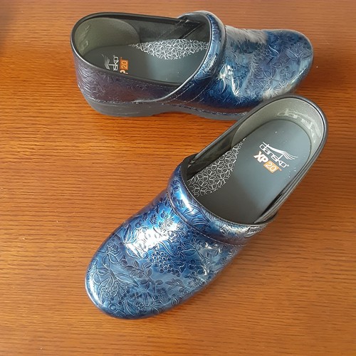 Dansko XP 2.0 Women 41 Size 10.5-11 Blue Floral Patent Leather Slip On ...