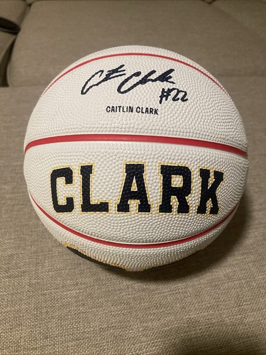 Wilson CAITLIN CLARK WNBA Player Icon Mini Basketball Size 3 SOLD OUT ...