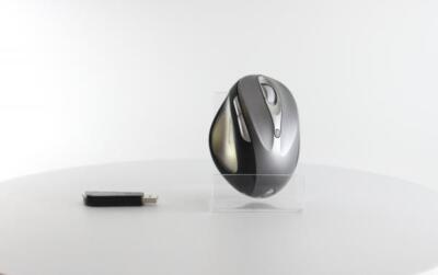 Microsoft Natural Wireless Laser Mouse with Wireless Receiver (4CH ...