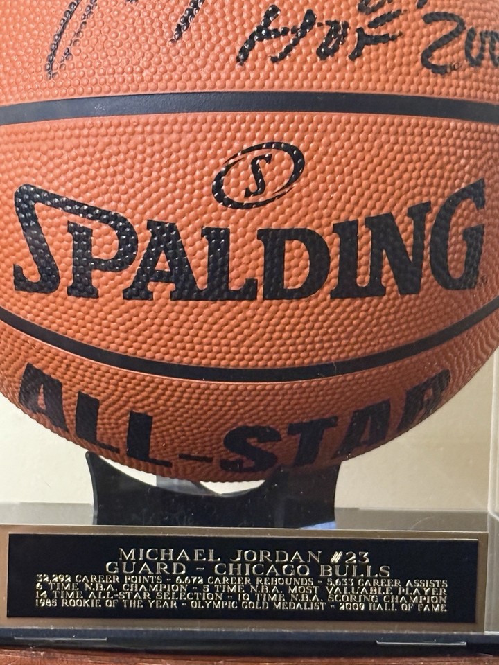 Michael Jordan Signed Basketball HOF Inscription Custom Labeled Display ...
