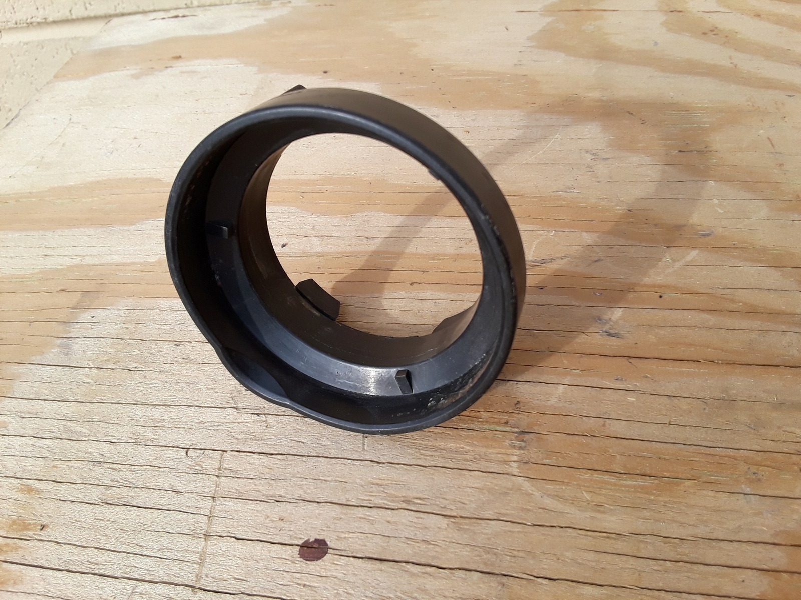 2007 - 2012 MERCEDES SPRINTER 2500 FUEL TANK FILLER PROTECTIVE RINK ...