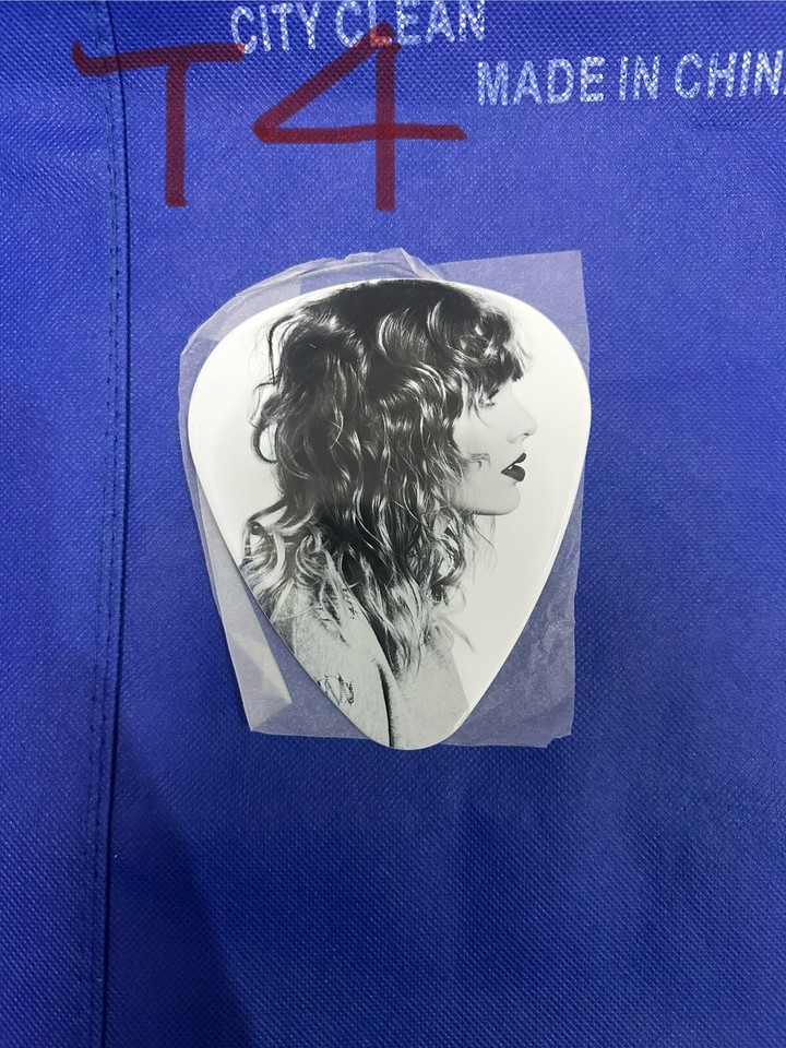 Taylor Swift Reputation Coaster Taylor Swift Guitar Shape Coaster Price ...