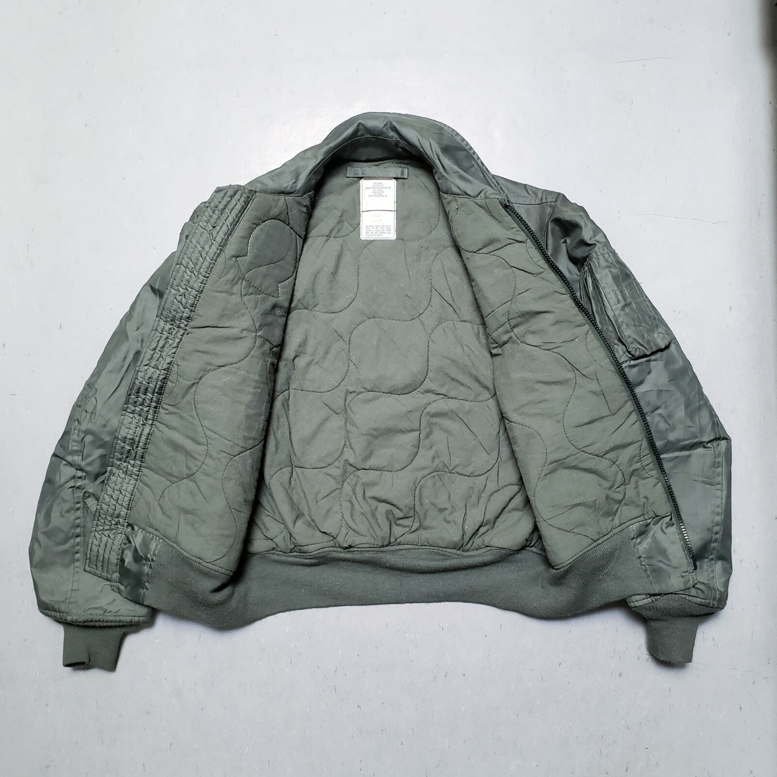 Vtg USAF NAVY CWU-45/P Flying Jacket w Felix the Cat Squadron Patch Sz ...