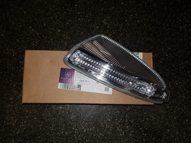 MERCEDES BENZ Genuine Ml W164 Class LH Blinker Indicator Lens ...