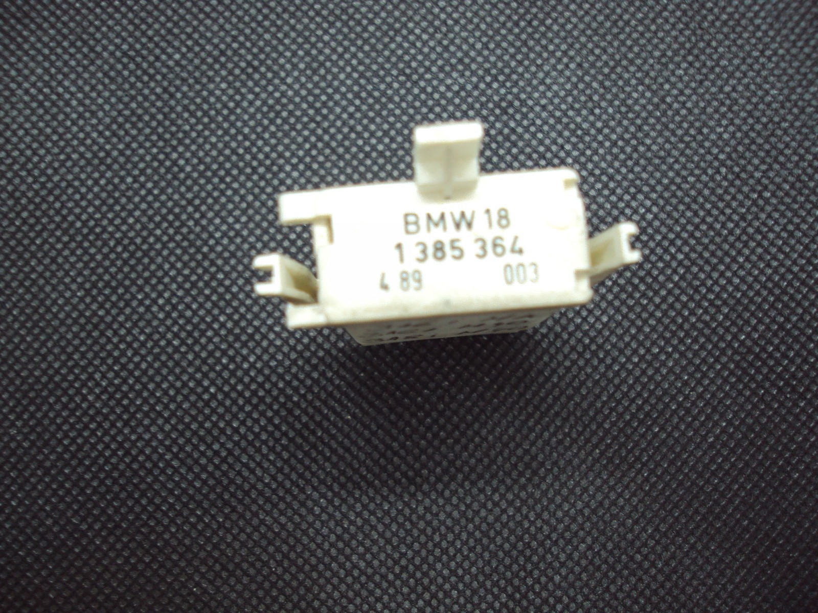 BMW E30 316i M10 316i M40 318i M40 Instrument Cluster Coding Plug 1 385 ...