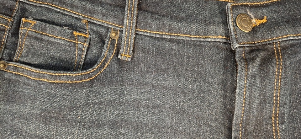 Old Navy Famous Jeans Mid-rise Original Straight Short Court Size 10 | eBay