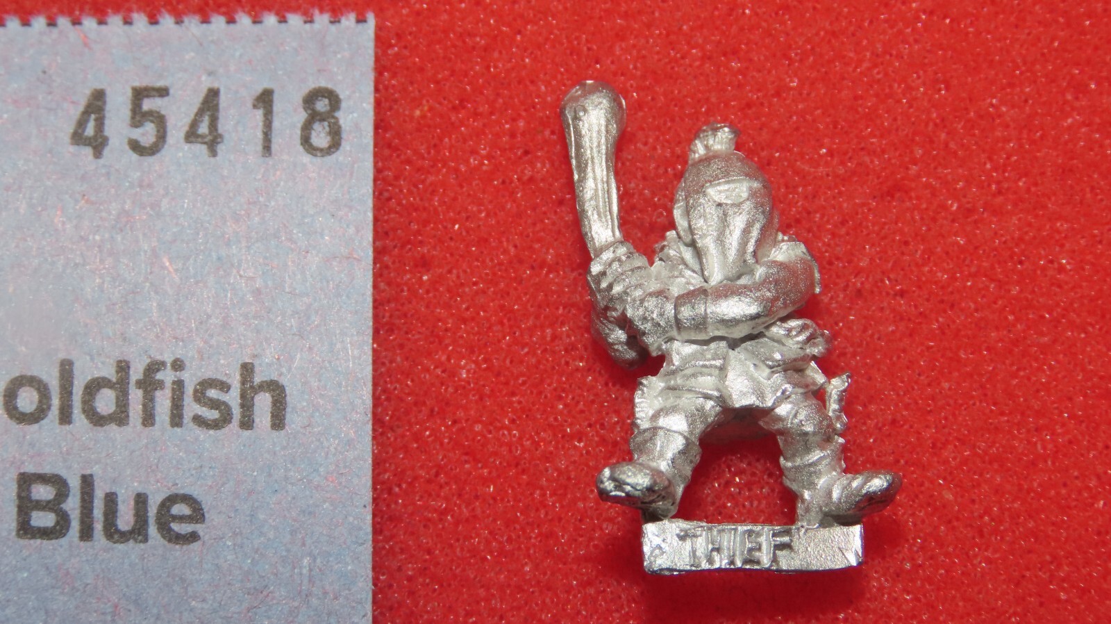 Citadel C06 Dwarf Thief Assassin Dwarves Warhammer Assassin 0305 Figure ...