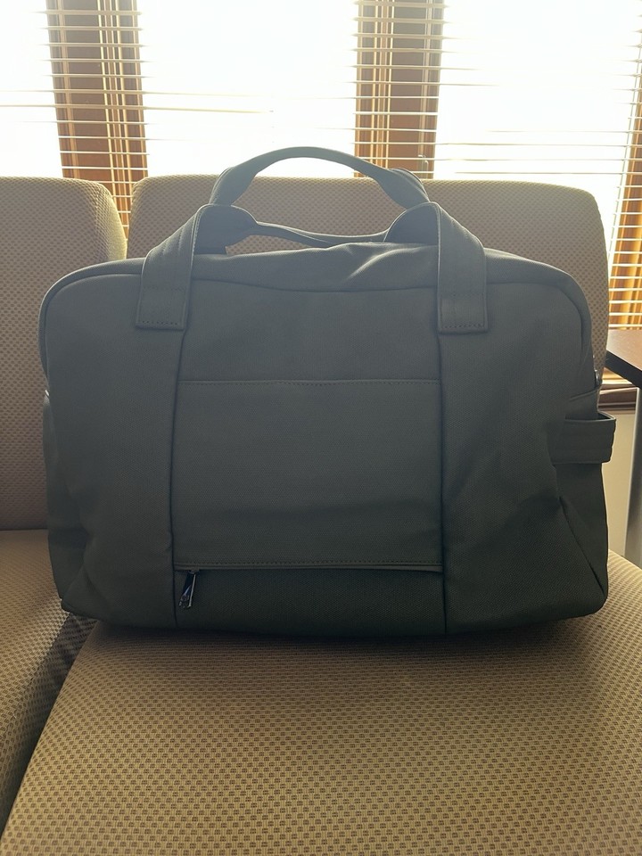 Lug Charger Matte Luxe VL Overnight Weekender Carry On Gym Bag duffle ...