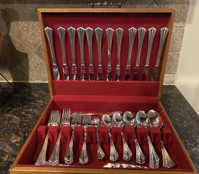 Vintage 1847 Rogers Bros E.P Korea 64 Piece Silverware Set with Wooden ...