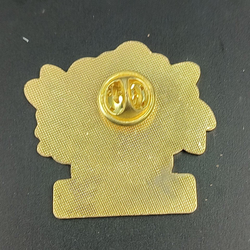 Rainforest Cafe Detroit Michigan Cha! Cha! Tree Frog Mascot Lapel Hat ...