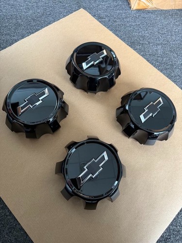 2020-2025 CHEVROLET SILVERDO HEAVY DUTY CENTER CAP SET OF 4 BLACK OEM ...