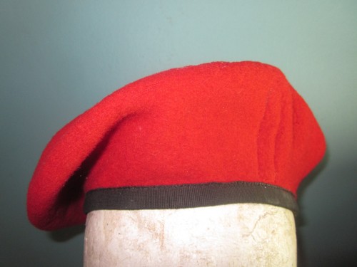 56cm British scarlet officers beret capello cap mutze helmet basco war ...