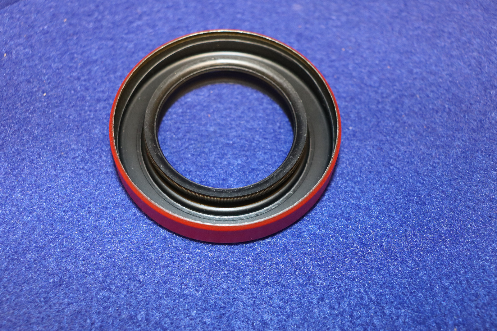 NOS Ford OEM Rear-axle Seal E3TZ1S177A for sale online | eBay
