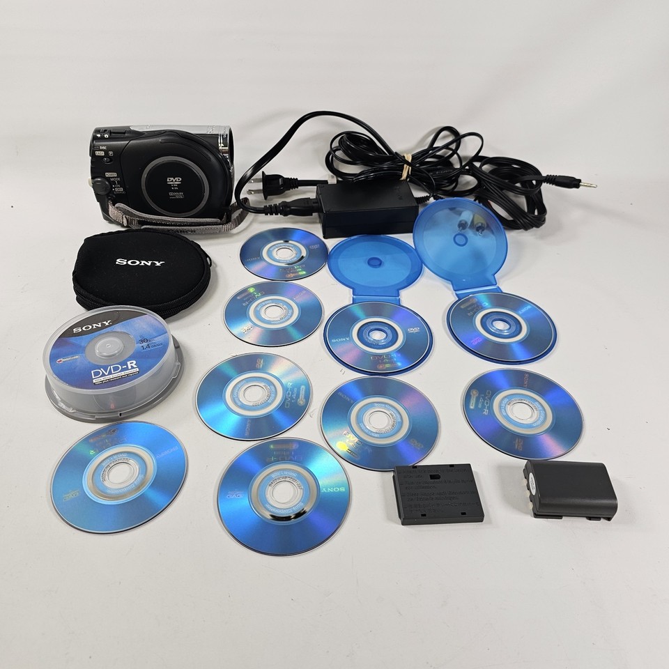 Canon DC410 Mini DVD Camcorder VIDEO CAMERA TESTED WORKING Bundle Lot ...
