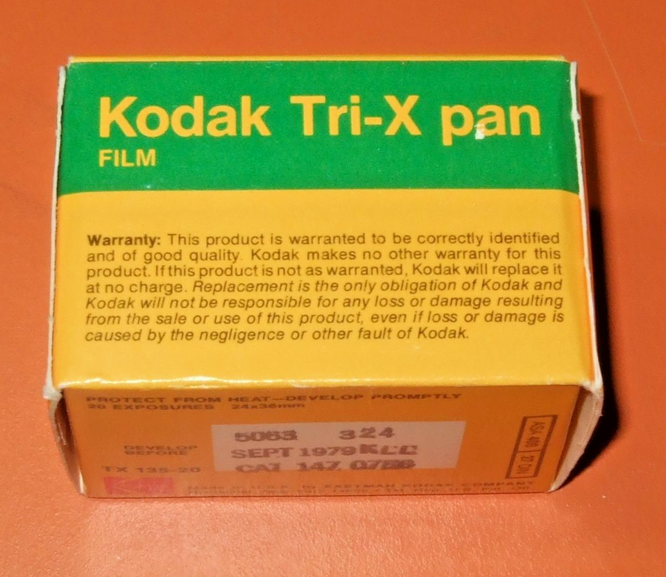 NEW Unopened SEALED Kodak Tri-X pan Film B/W TX 135-20 Black and White ...