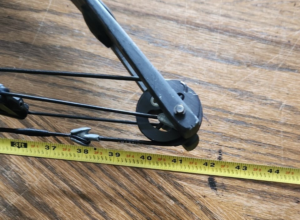 Martin Archery Compound Bow Lynx Sport Shooting 25-35lb Peak Weight 26 ...