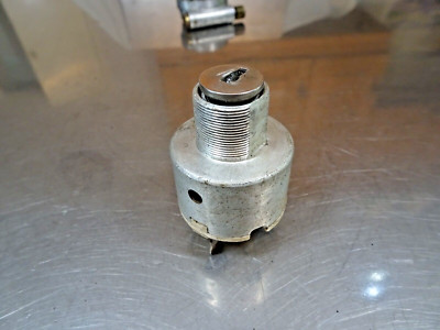 LUCAS 47SA IGNITION SWITCH. 31973K. BSA TRIUMPH NORTON MORRIS RILEY ...