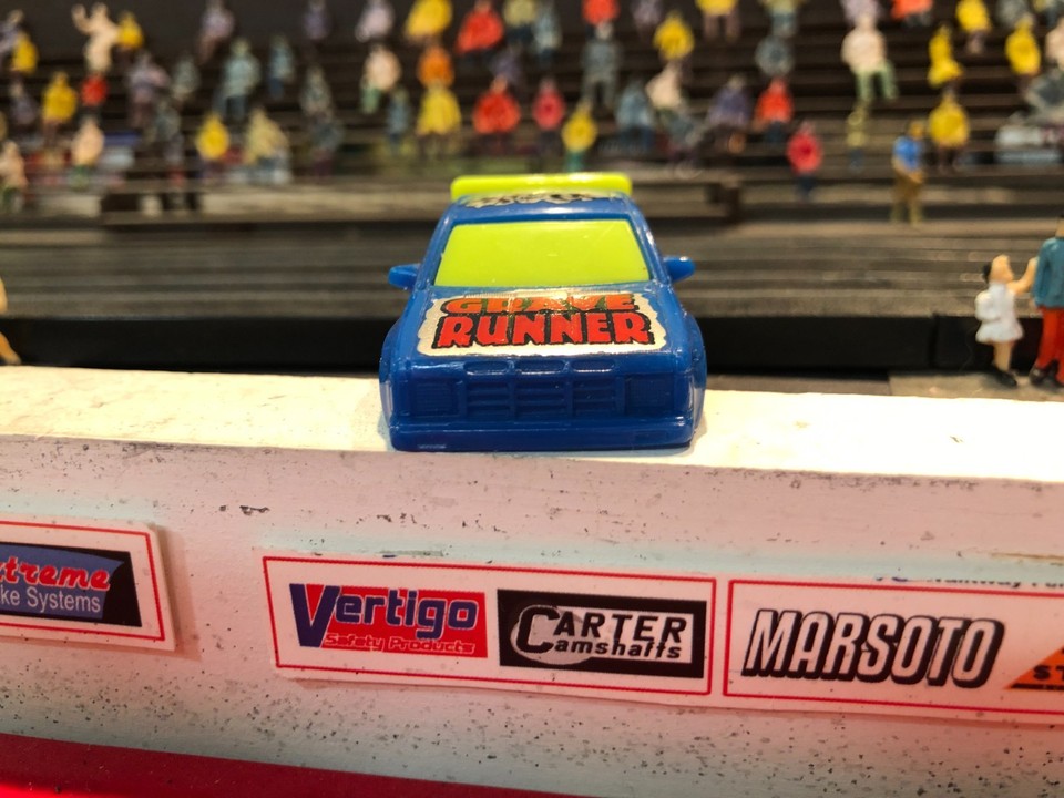 HO slot car, Tyco pickup, Grave Runner, fits 440 narrow ch. body only ...