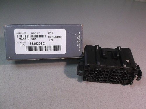 NEW International Navistar connector 3535306C1 *FREE SHIPPING* | eBay