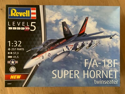 Revell 03847 F/A-18F Super Hornet 1:32 03847 4009803038476 | eBay.de