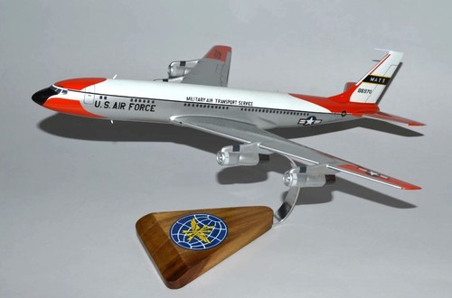 USAF Boeing C-135 Stratolifter Transport Desk Display 1/100 Model SC ...