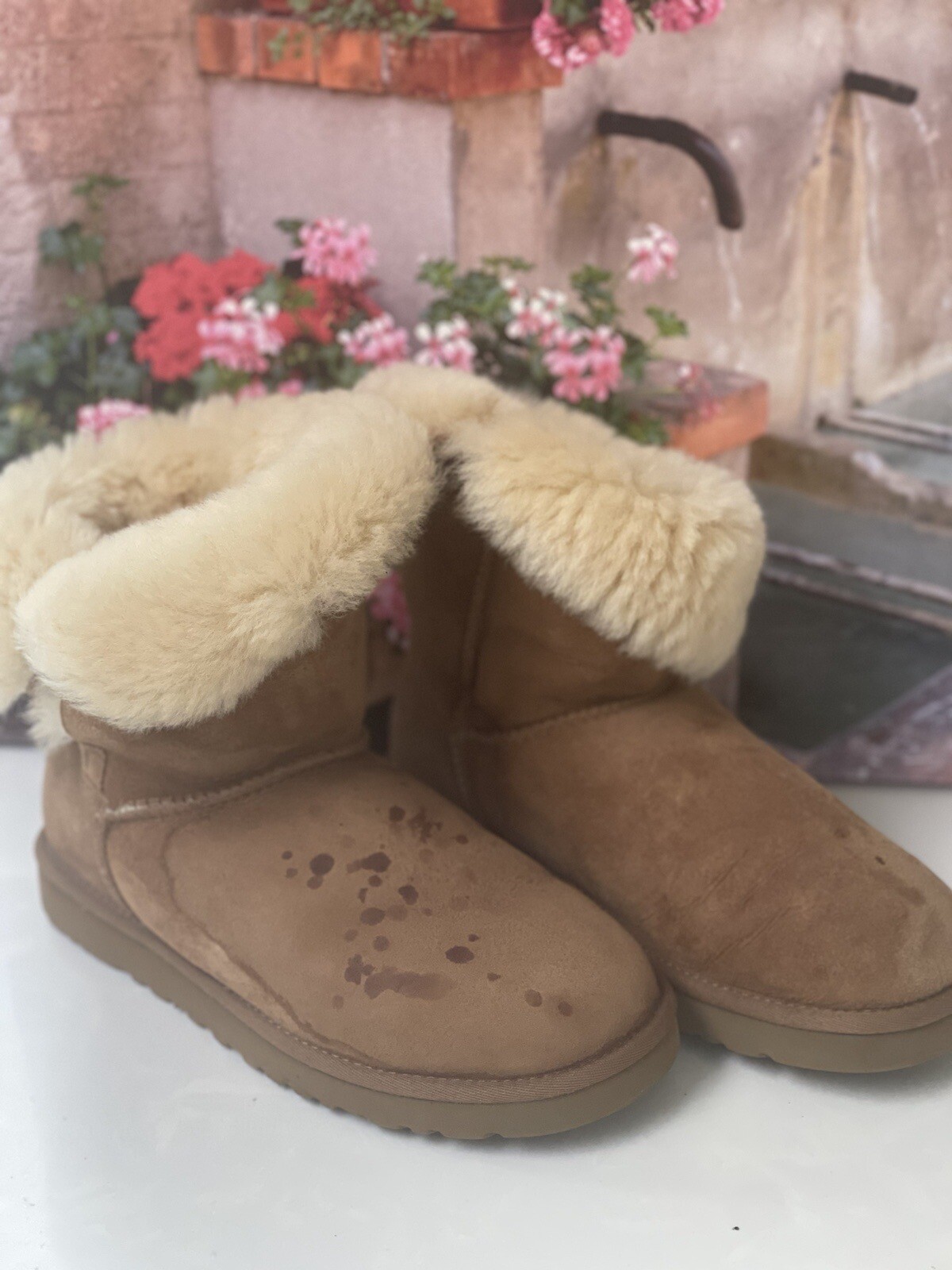 UGG Boots Bailey Button Womens Size 8 Shearling Winter Brown Suede Fur ...