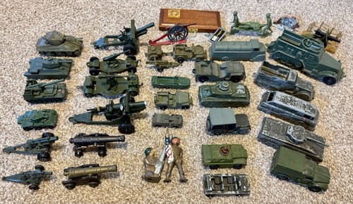 OVER 35 VINTAGE MILITARY VEHICLE LOT-HOWITZERS JEEPS TANKS CARGO TRUCKS ...