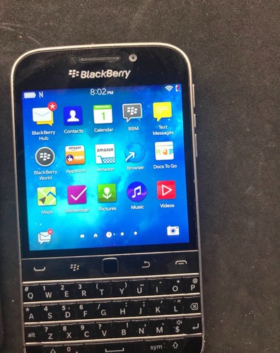 BlackBerry Classic Q20 SQC100-4 16GB UNLOCKED GSM 4G LTE Keyboard ...