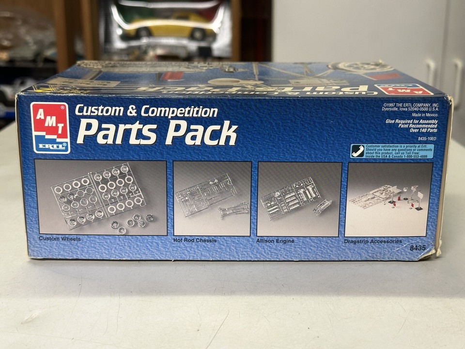 1997 UNBUILT 1:25 AMT ERTL model car kit CUSTOM & COMPETITION PARTS ...