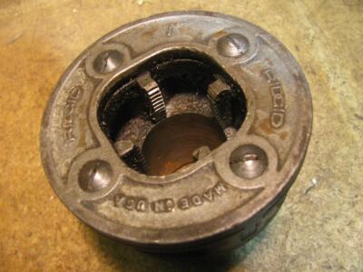 Pipe Threaders - Drop Head Pipe Threader