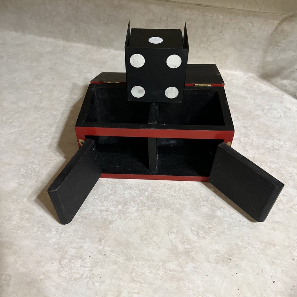 Magic Sucker Die Box. Classic Magic Trick From Abbott’s Or Tannens ...