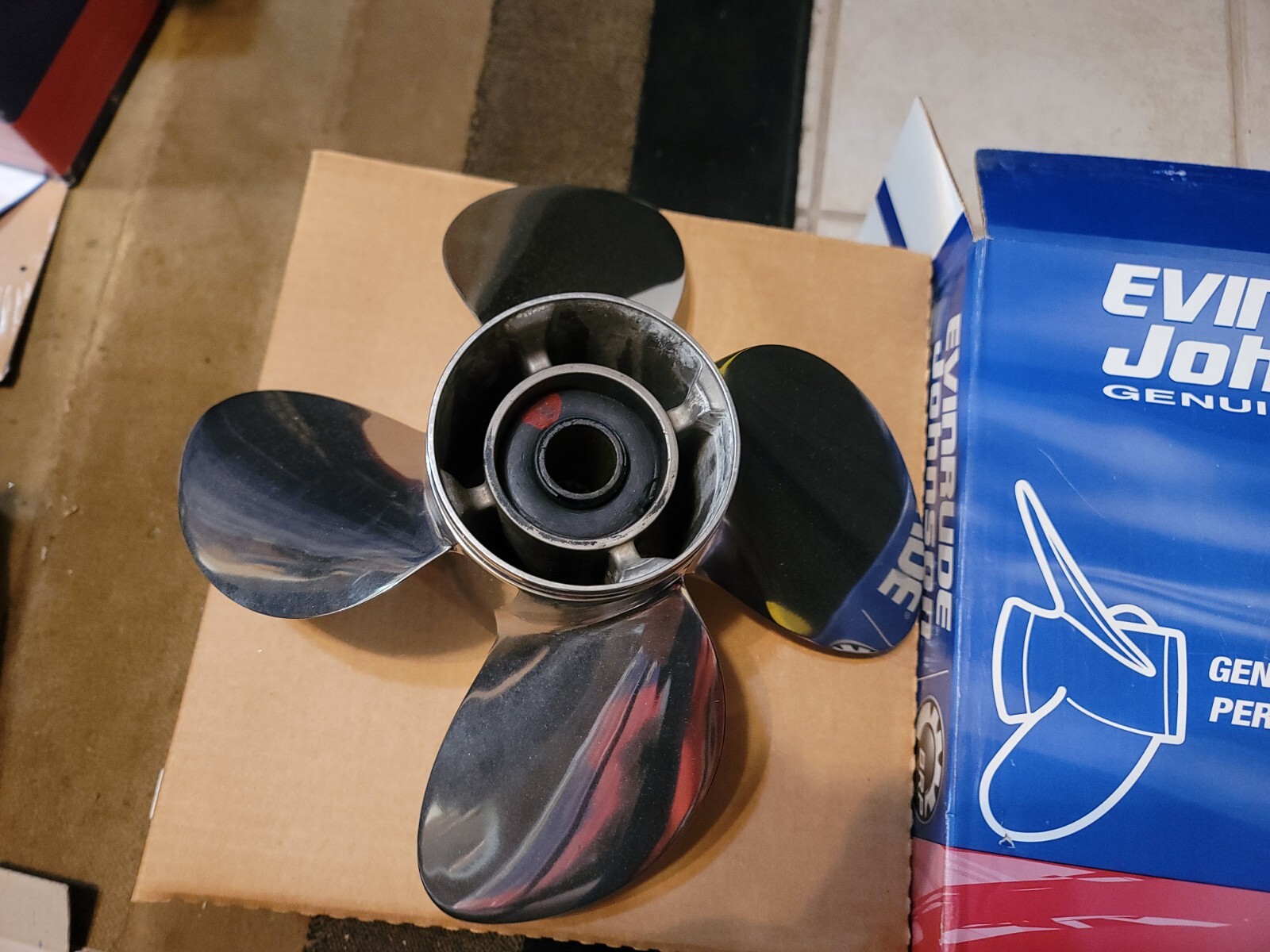 NEW EVINRUDE JOHNSON 14.25 X 19 RH PROP AY CYCLONE PART# 0177191 177191 ...