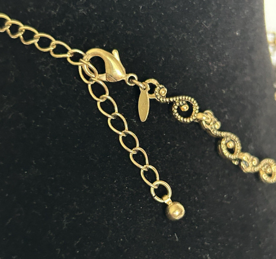 Avon Nina Ricci Pink Crystal Floral Necklace and Earring Set | eBay