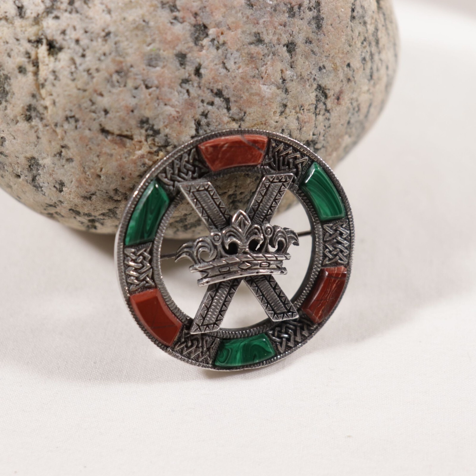 Vintage Scottish brooch with center sterling crown an… - Gem