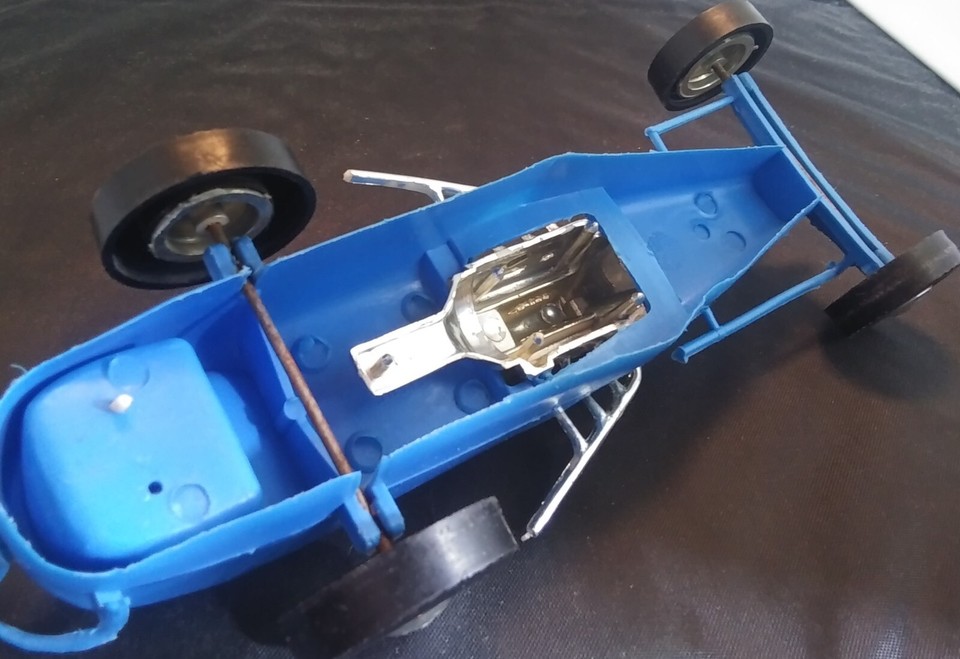 1/18 Auburn Toys 1965 Dragon Wagon Front Engine Blown Nailhead Buick ...