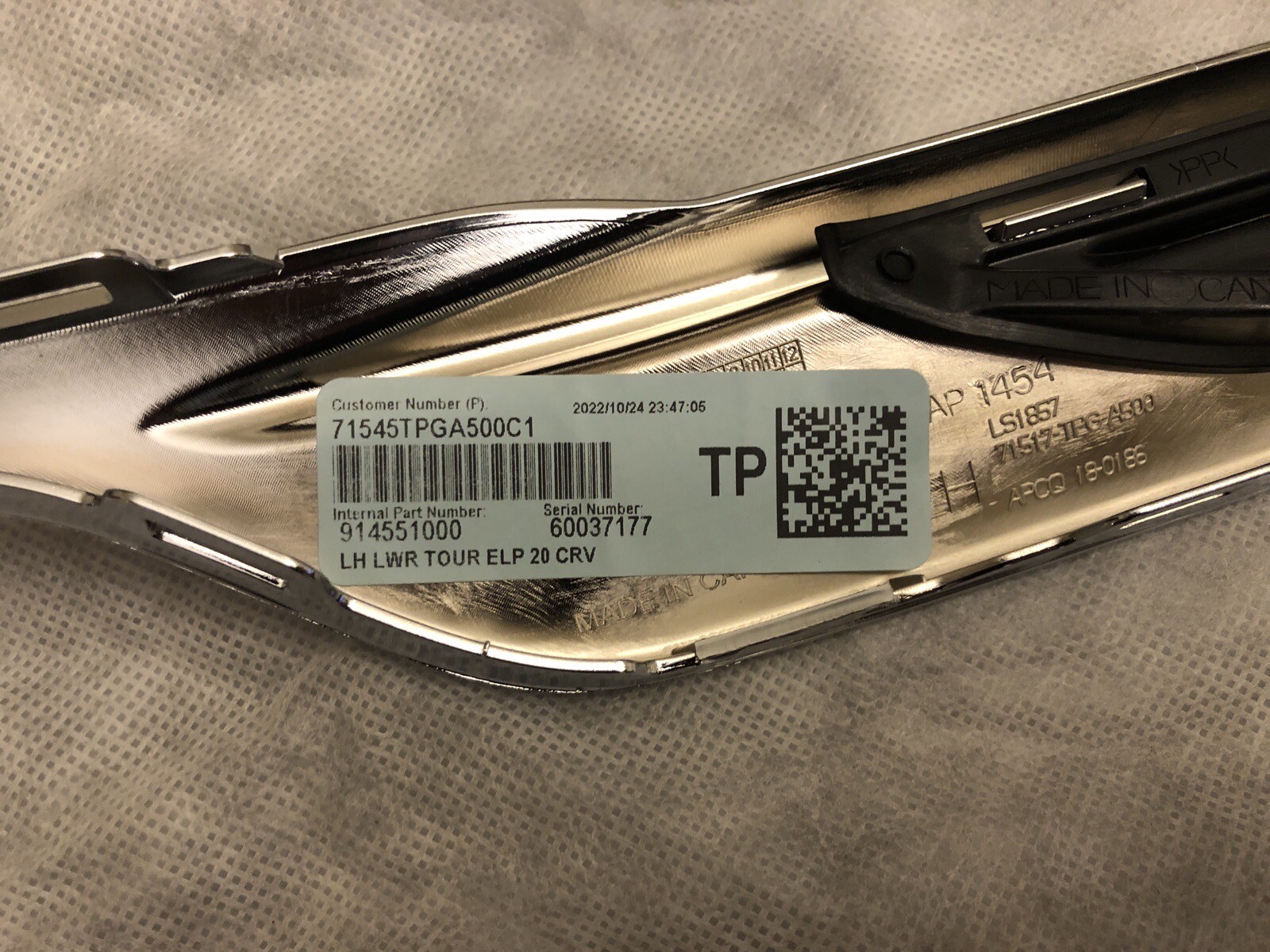 2020 Honda CR-V Left Rear Lower Bumper Chrome Molding Assembly 71545 ...