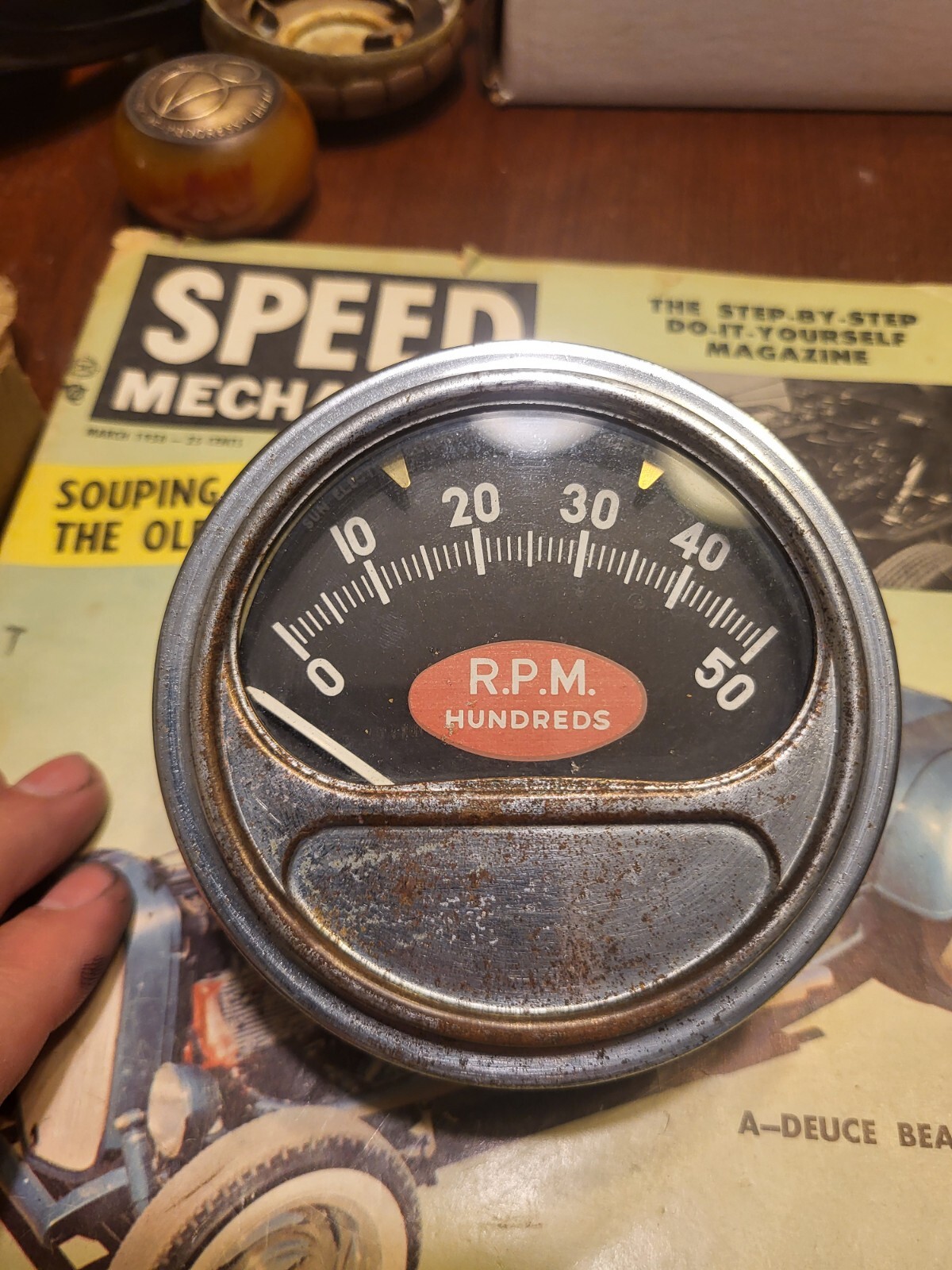 Vintage SUN TACHOMETER 5000 rpm red football .Untested. HOTROD RATROD ...