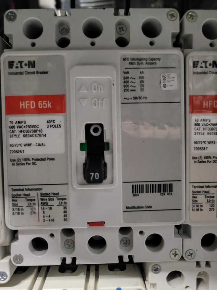 Eaton HFD3070BP10 70Amp 600V Circuit Breaker | eBay