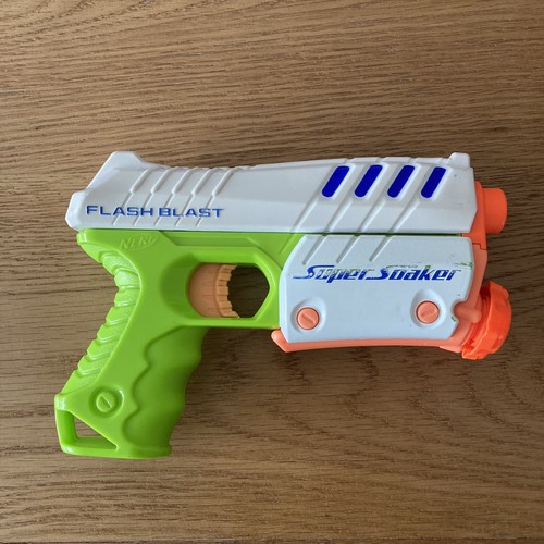 Flash Blaster Super Soaker Water Pistol Gun Blast Toy Nerf Hasbro 2012 ...