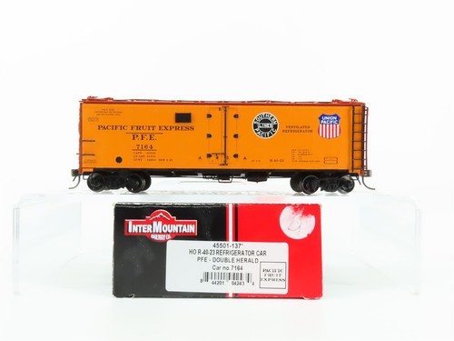 HO InterMountain 45501-137 PFE Pacific Fruit Express SP/UP R-40-23 ...