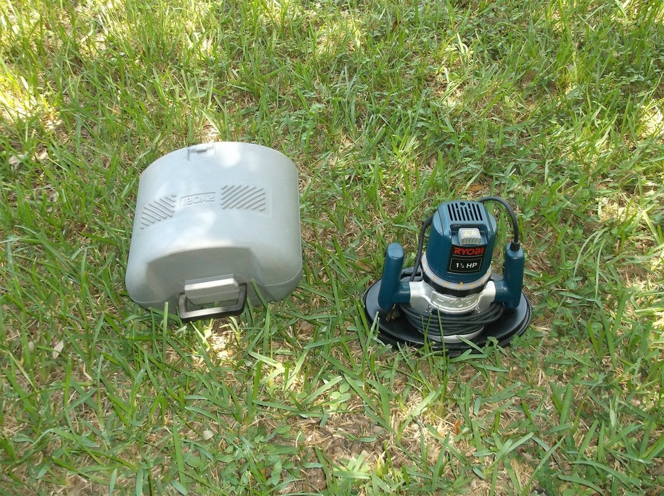 Ryobi R160 1 1/2 HP Router With Case - 25,000 RPM 8.0amp | eBay